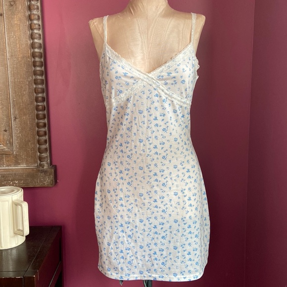 ROMWE | Dresses | Romwe White Blue Floral Mini Dress | Poshmark
